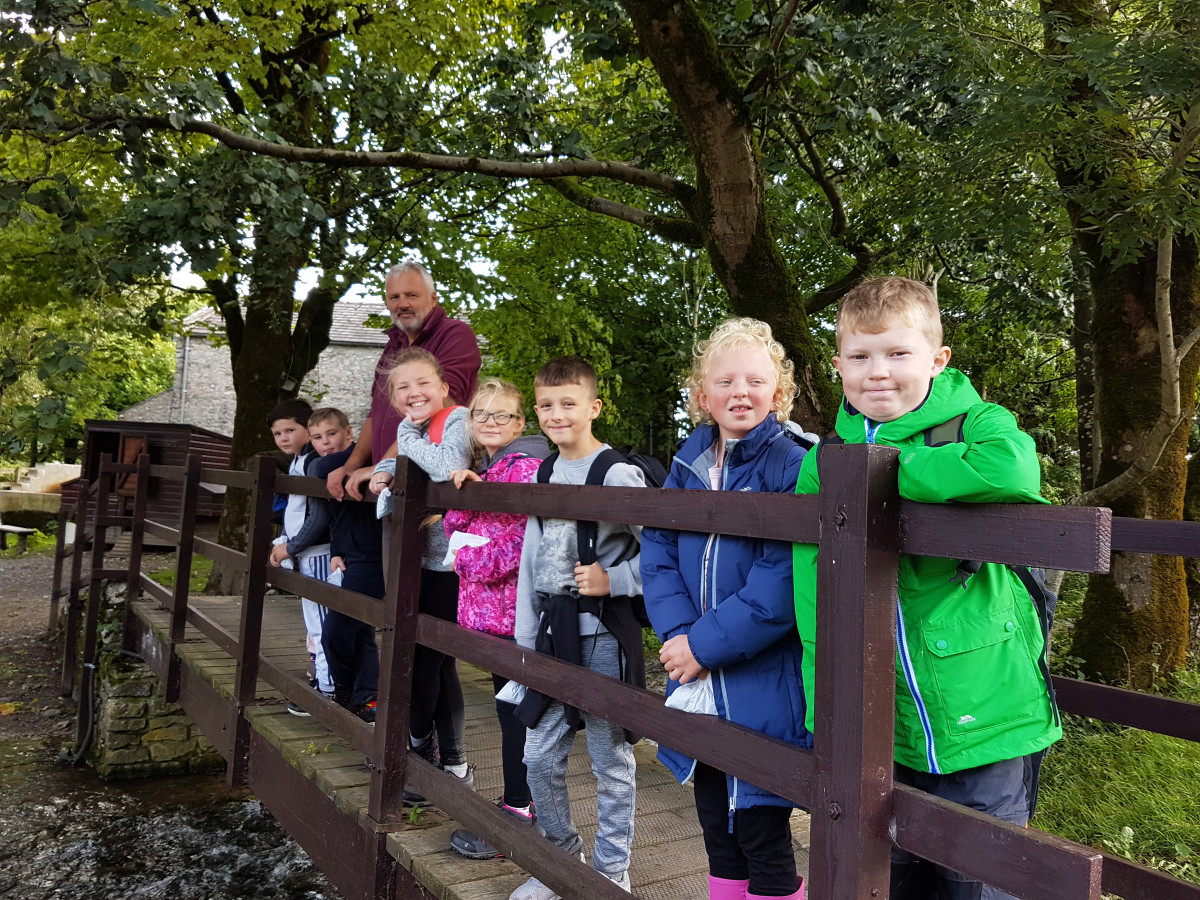 Worth Valley Primary School